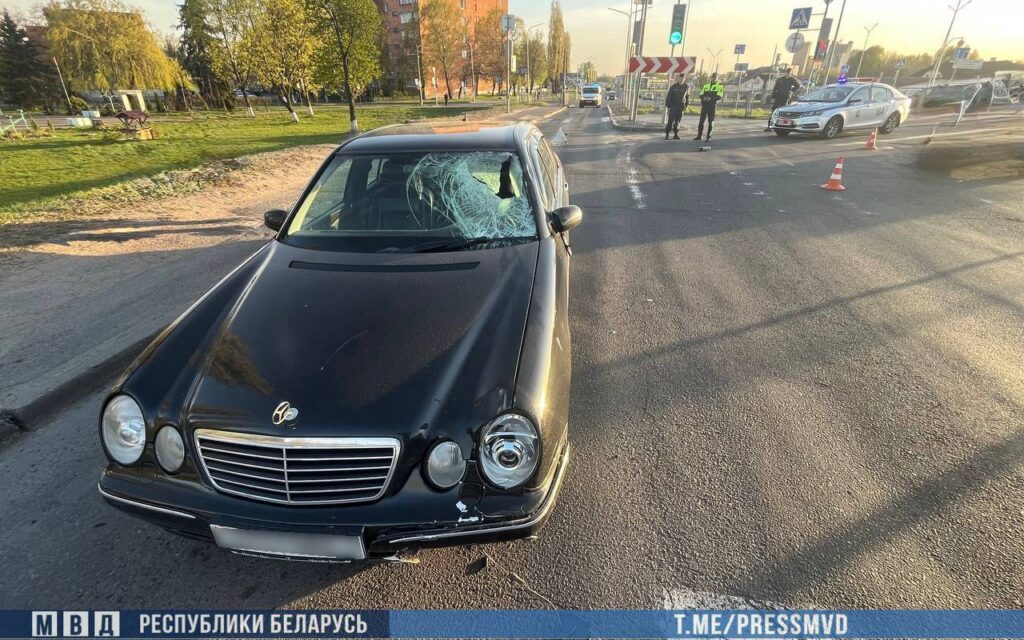В Пинске водитель насмерть сбил школьника на самокате | Варяг